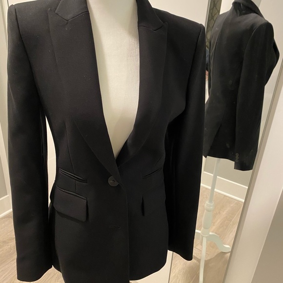 Maje | Jackets & Coats | Maje Vichita Woven Blazer In Black | Poshmark